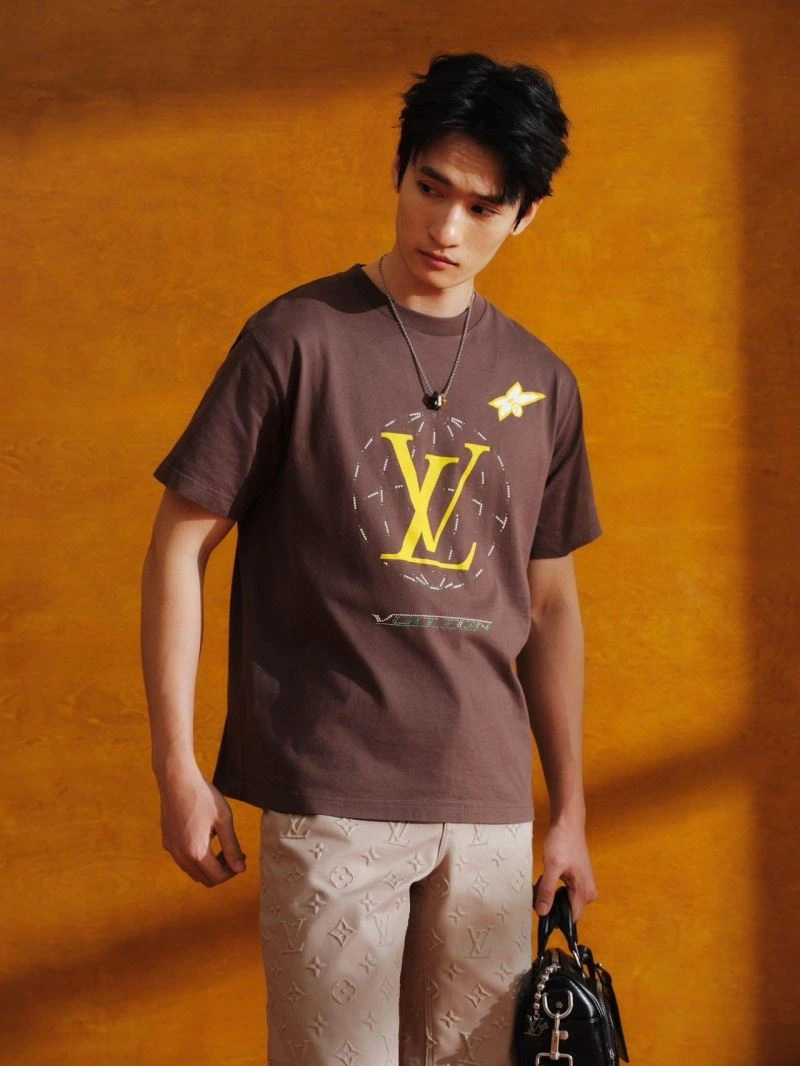 1:1 copy Louis Vuitton T-Shirts