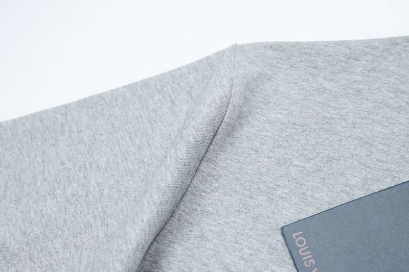 Bargain Louis Vuitton T-Shirts
