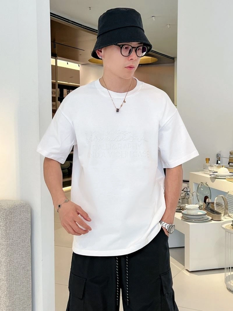 Bargain Louis Vuitton T-Shirts