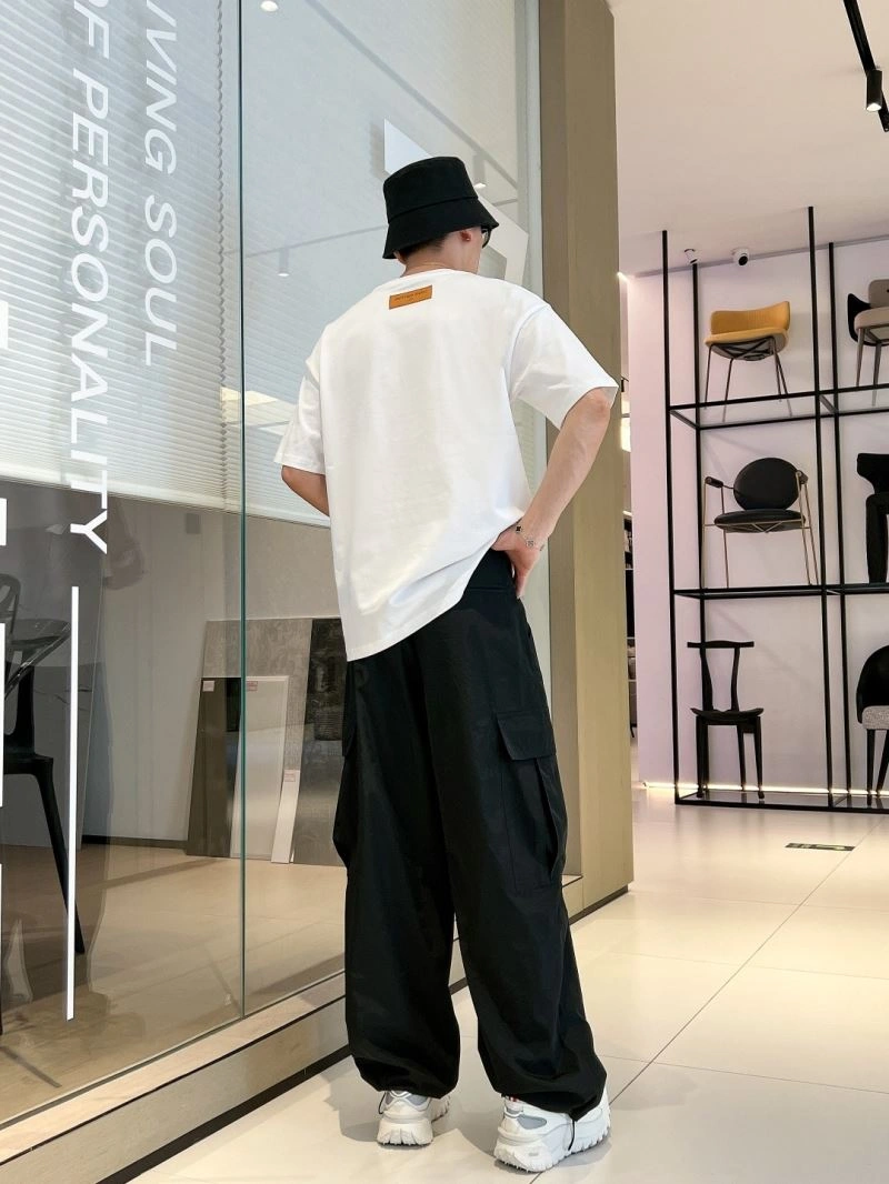 Bargain Louis Vuitton T-Shirts