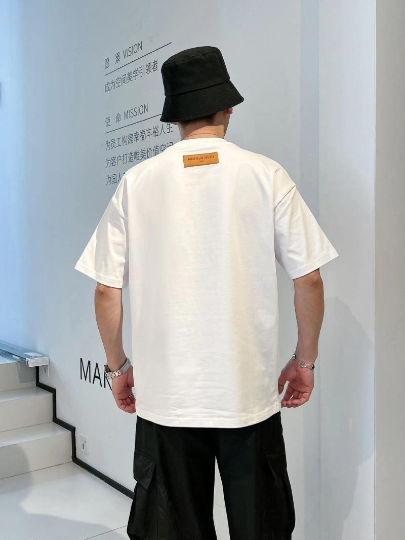 Bargain Louis Vuitton T-Shirts