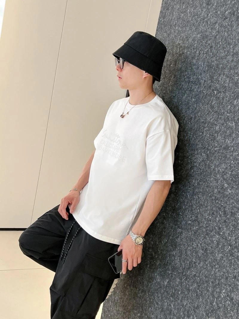 Bargain Louis Vuitton T-Shirts