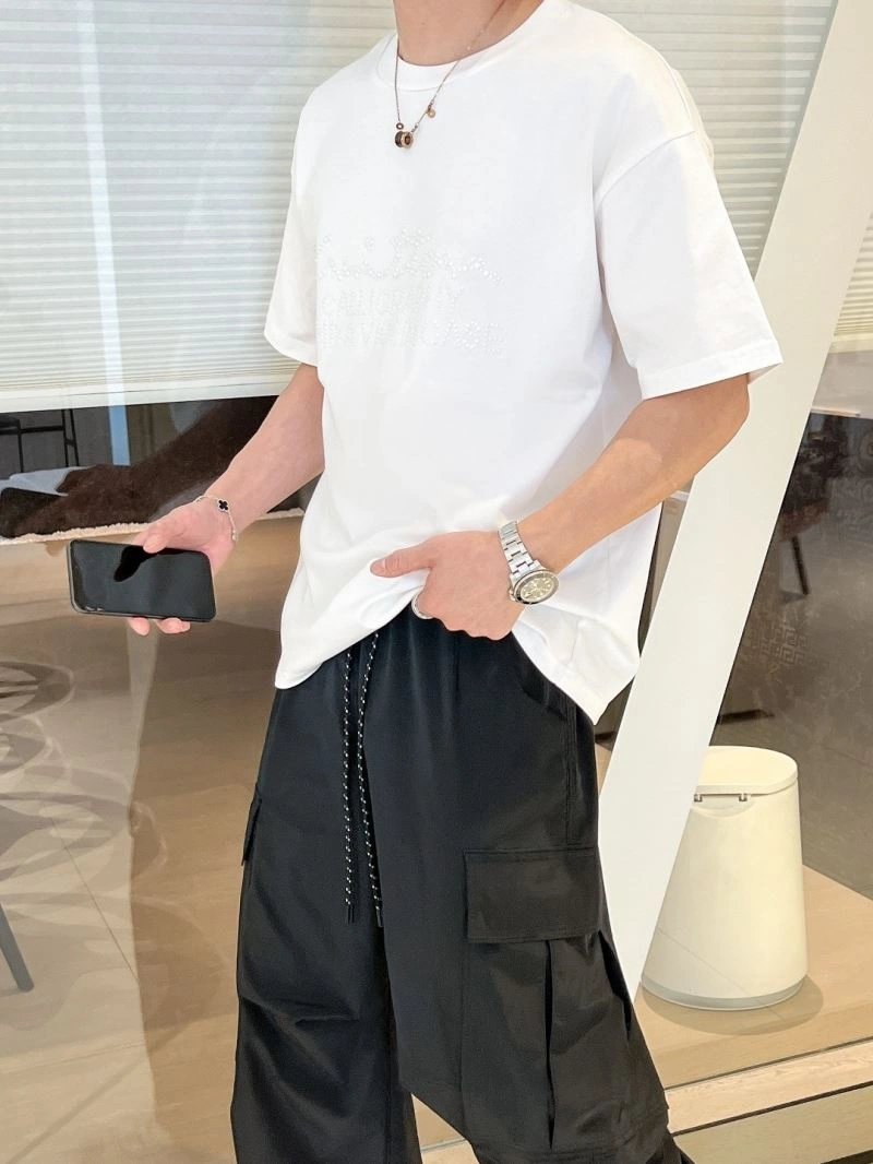 Bargain Louis Vuitton T-Shirts