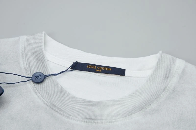 Top match Louis Vuitton T-Shirts