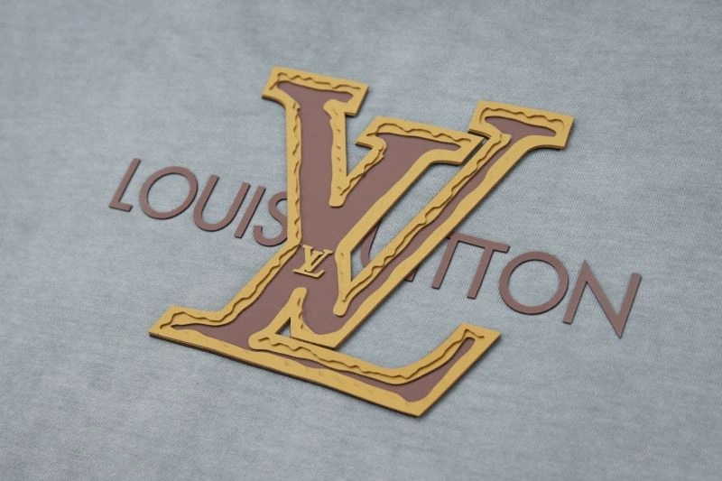 High accuracy Louis Vuitton T-Shirts