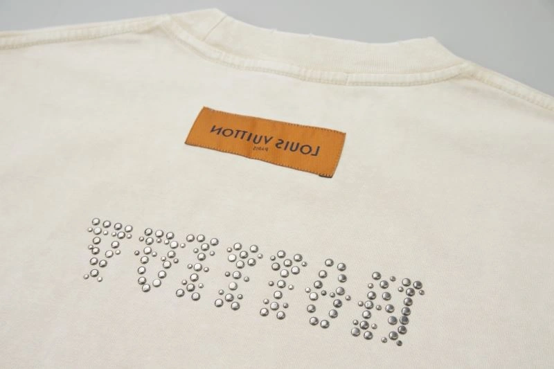 Top match Louis Vuitton T-Shirts