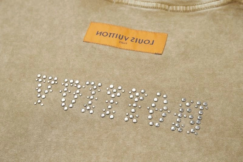 Cut-rate Louis Vuitton T-Shirts