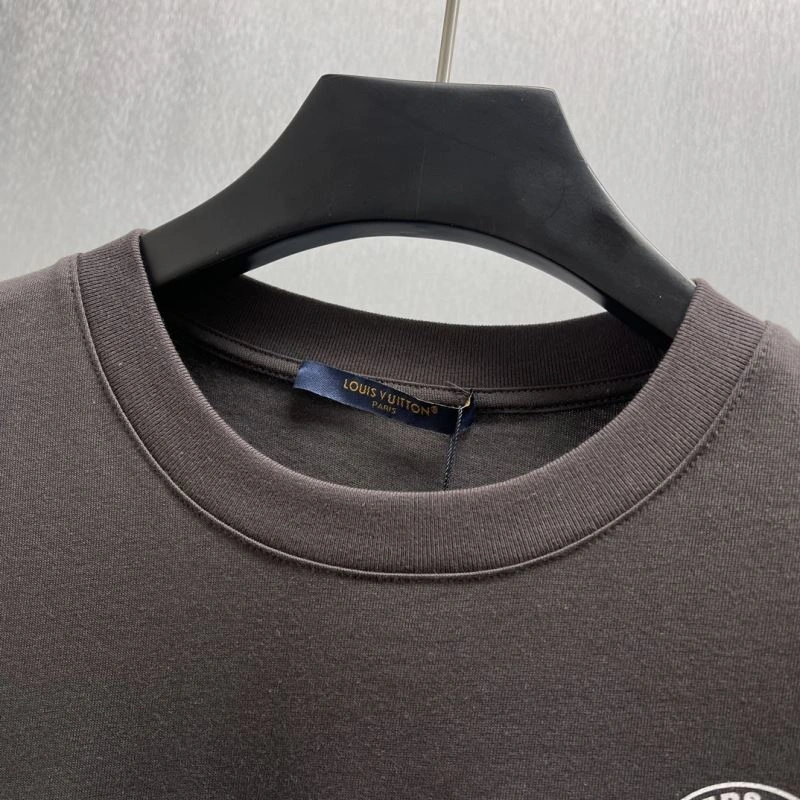 Top match Louis Vuitton T-Shirts