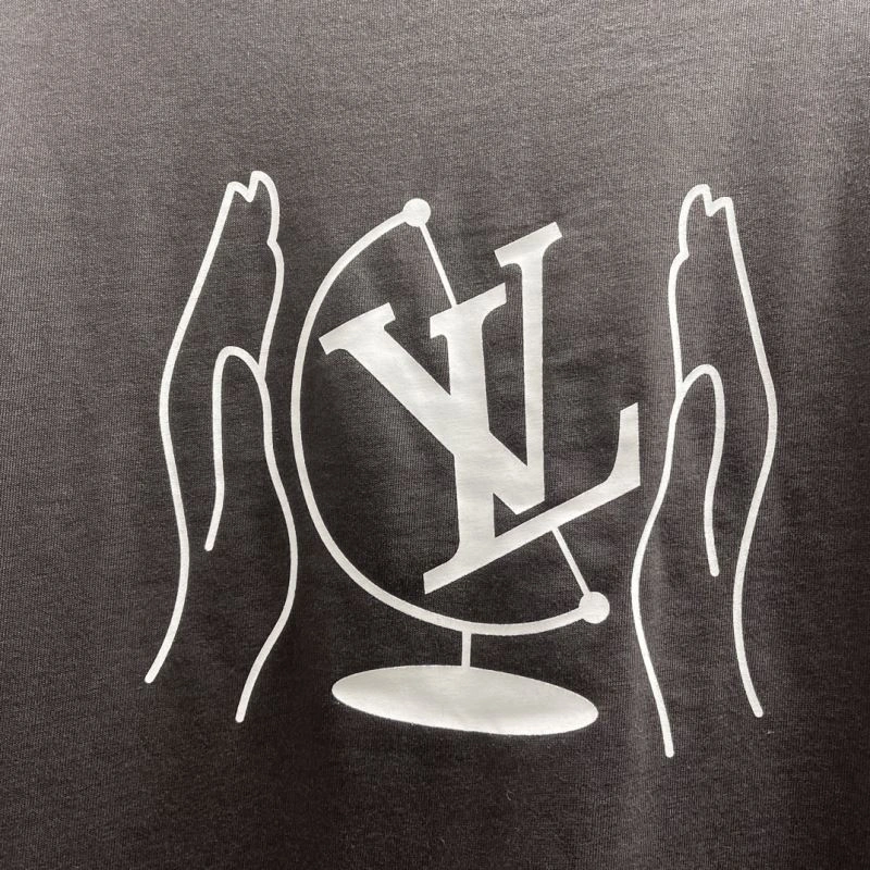 Top match Louis Vuitton T-Shirts