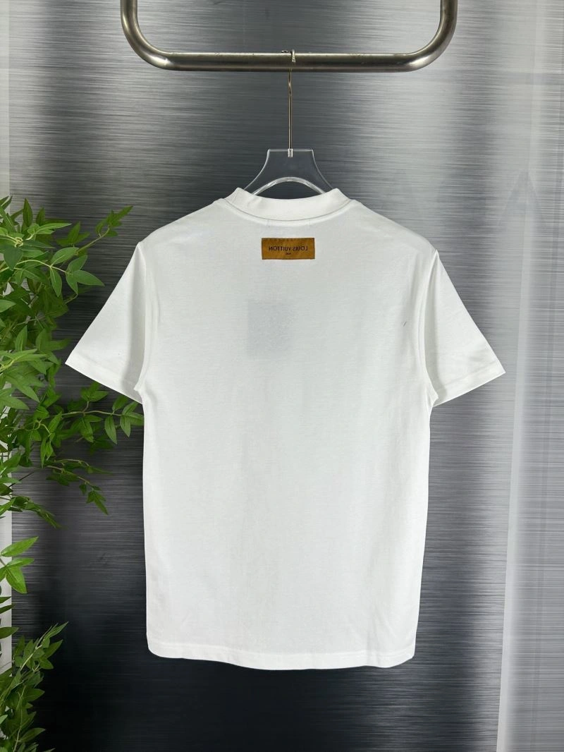 Exact replica Louis Vuitton T-Shirts