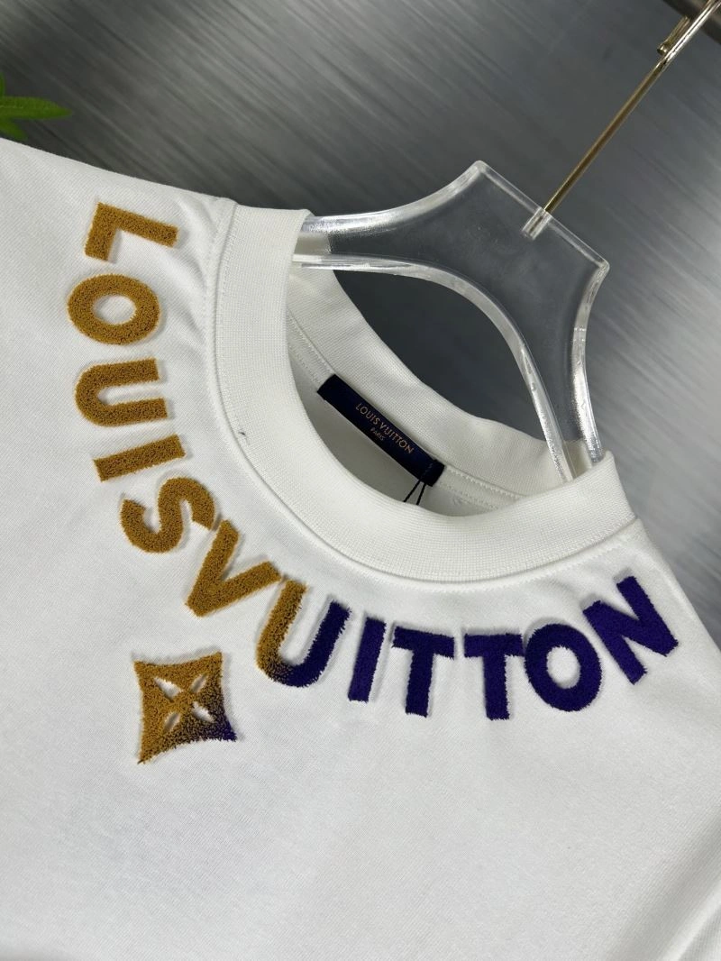 Exact replica Louis Vuitton T-Shirts