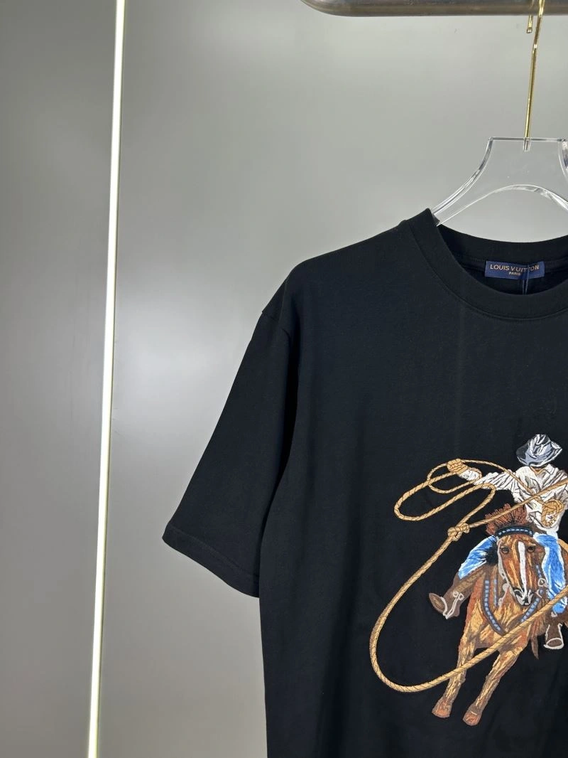 Low-cost Louis Vuitton T-Shirts