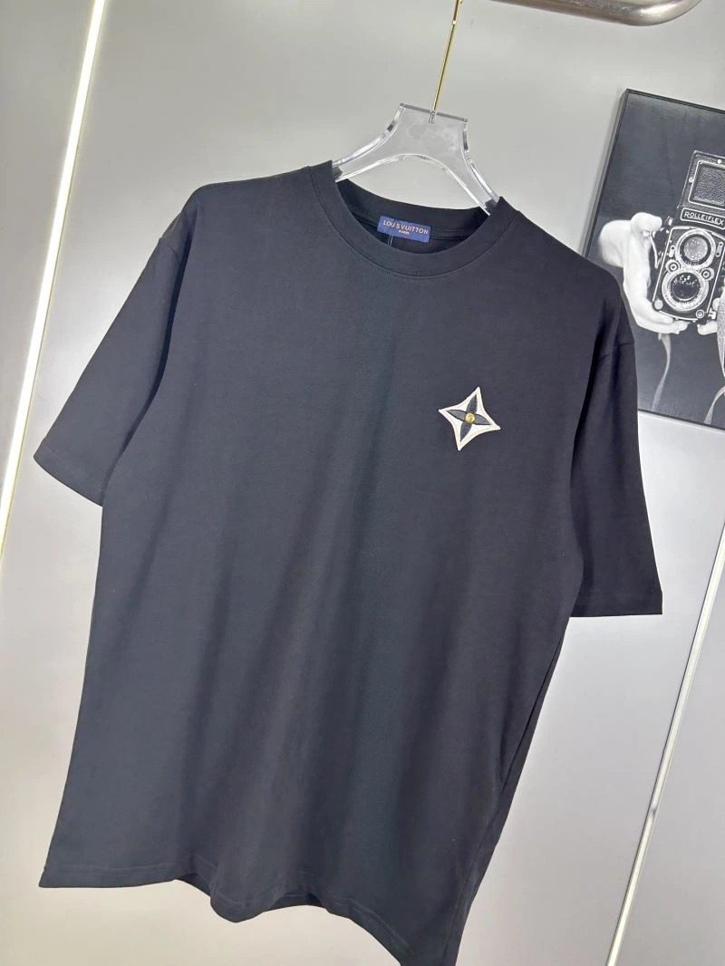 Top match Louis Vuitton T-Shirts