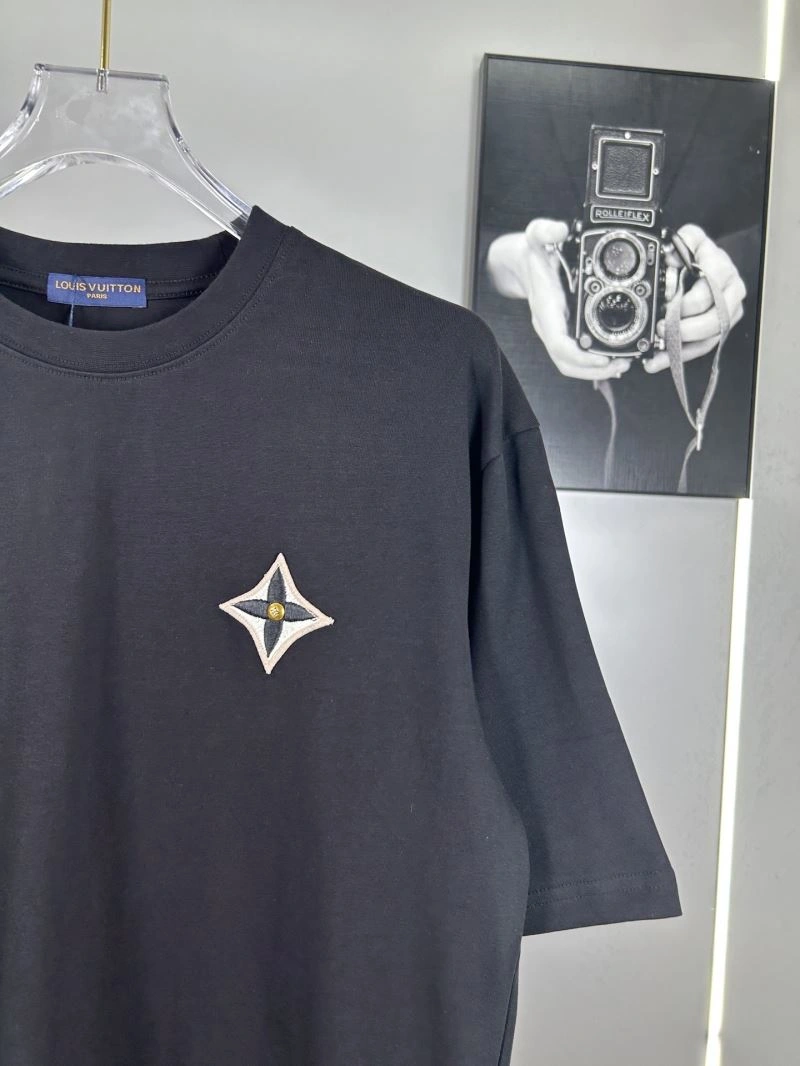 Top match Louis Vuitton T-Shirts