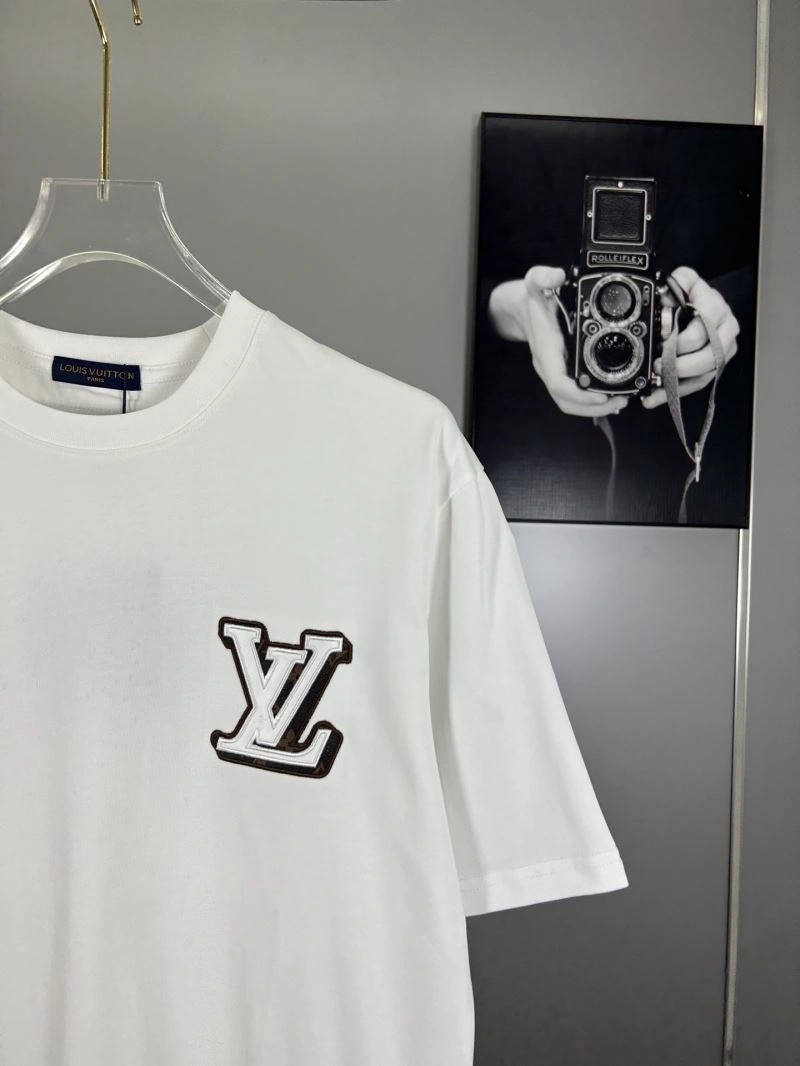 Top match Louis Vuitton T-Shirts