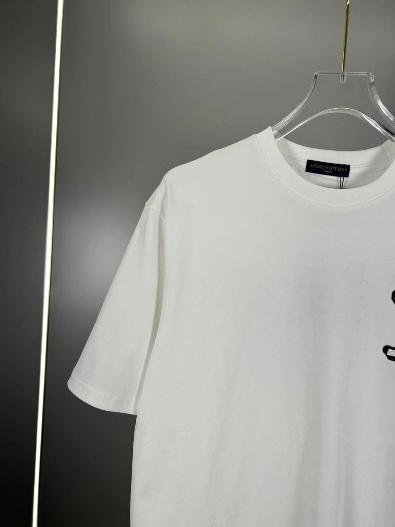Top match Louis Vuitton T-Shirts