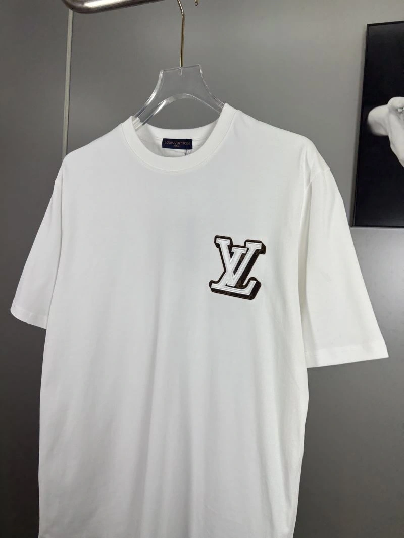 Top match Louis Vuitton T-Shirts