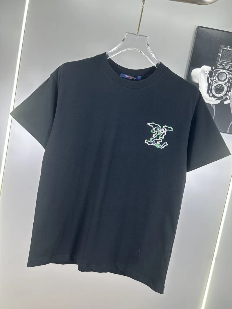 High fidelity Louis Vuitton T-Shirts