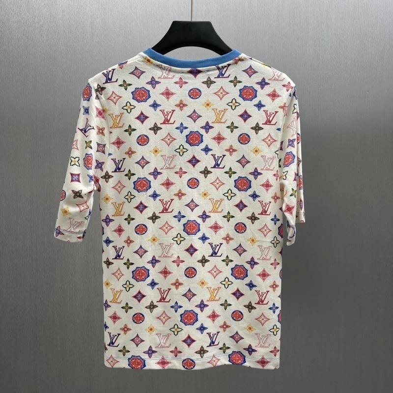 Top match Louis Vuitton T-Shirts