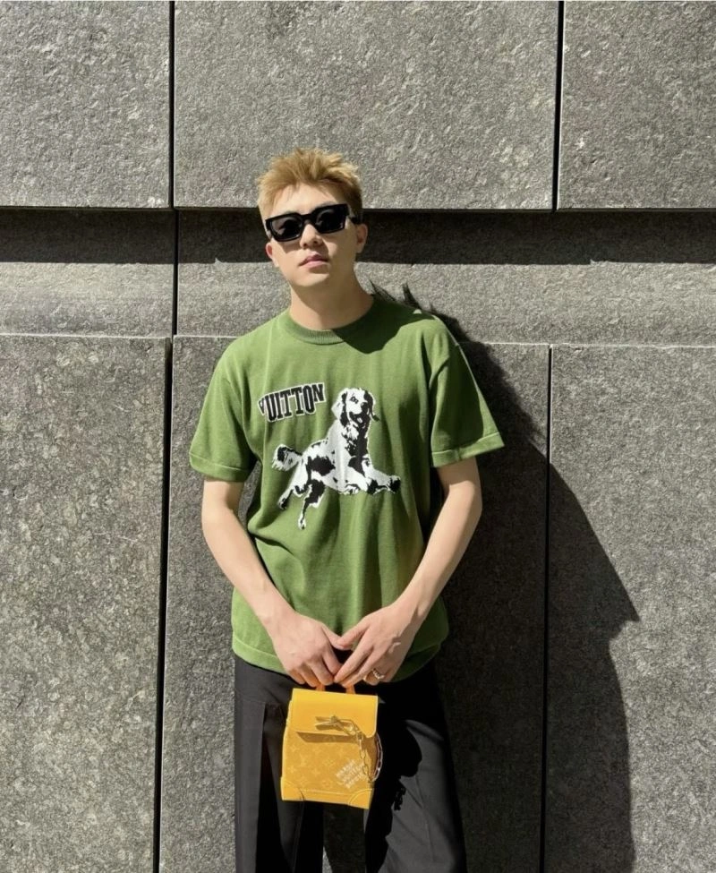 1:1 copy Louis Vuitton T-Shirts