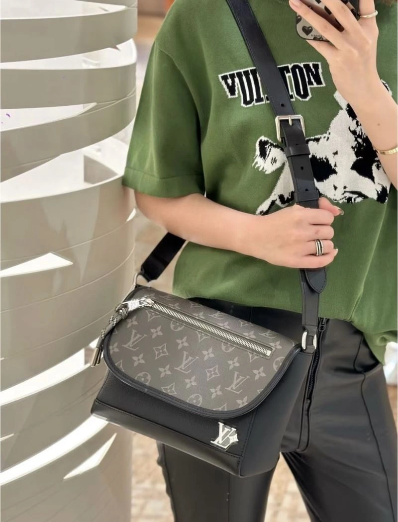 1:1 copy Louis Vuitton T-Shirts