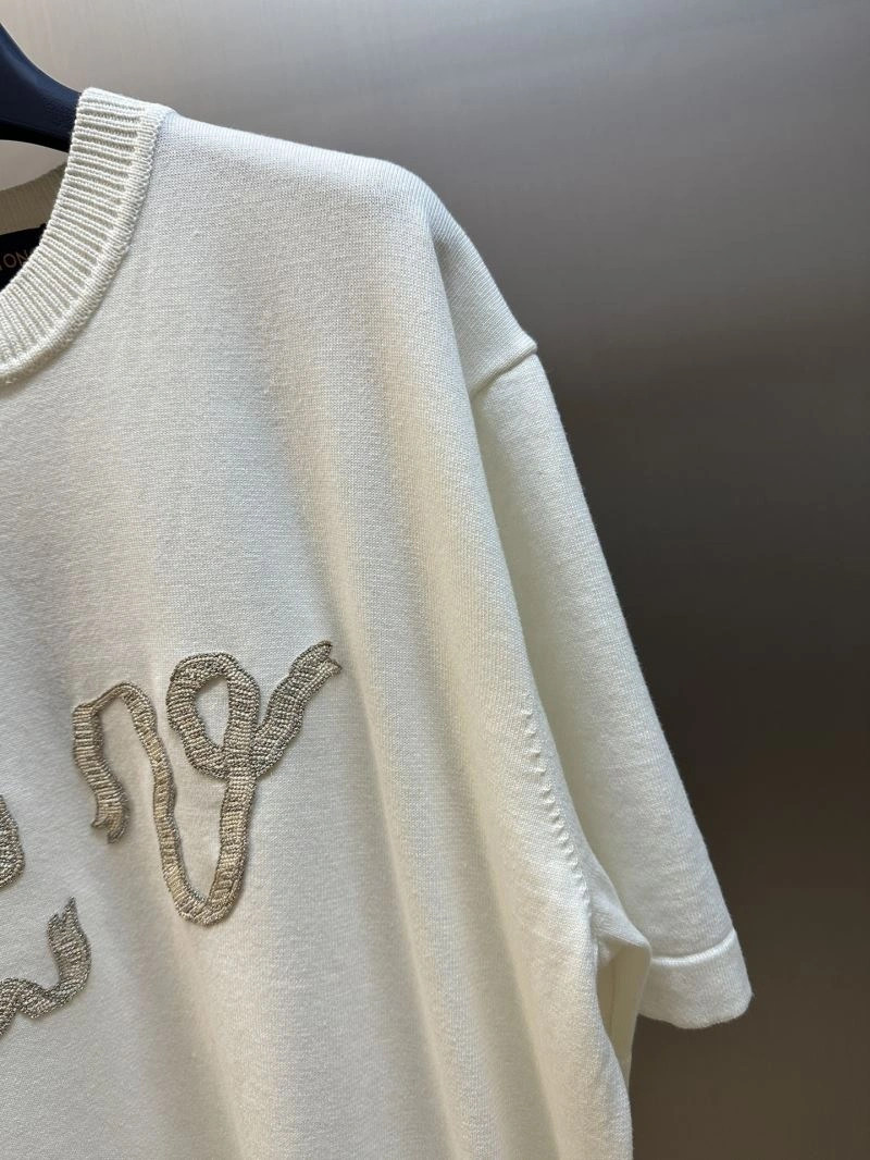 Factory-made Louis Vuitton T-Shirts