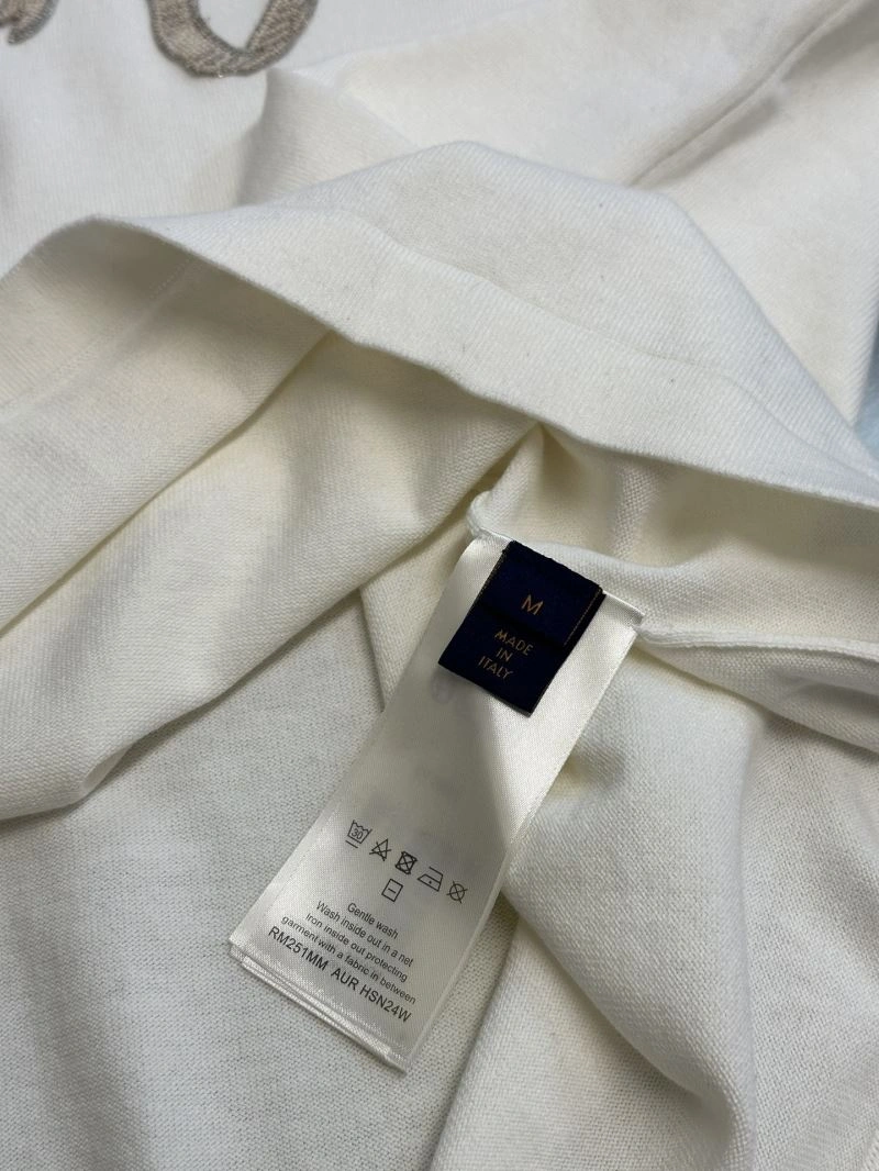 Factory-made Louis Vuitton T-Shirts