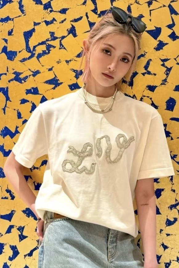Factory-made Louis Vuitton T-Shirts