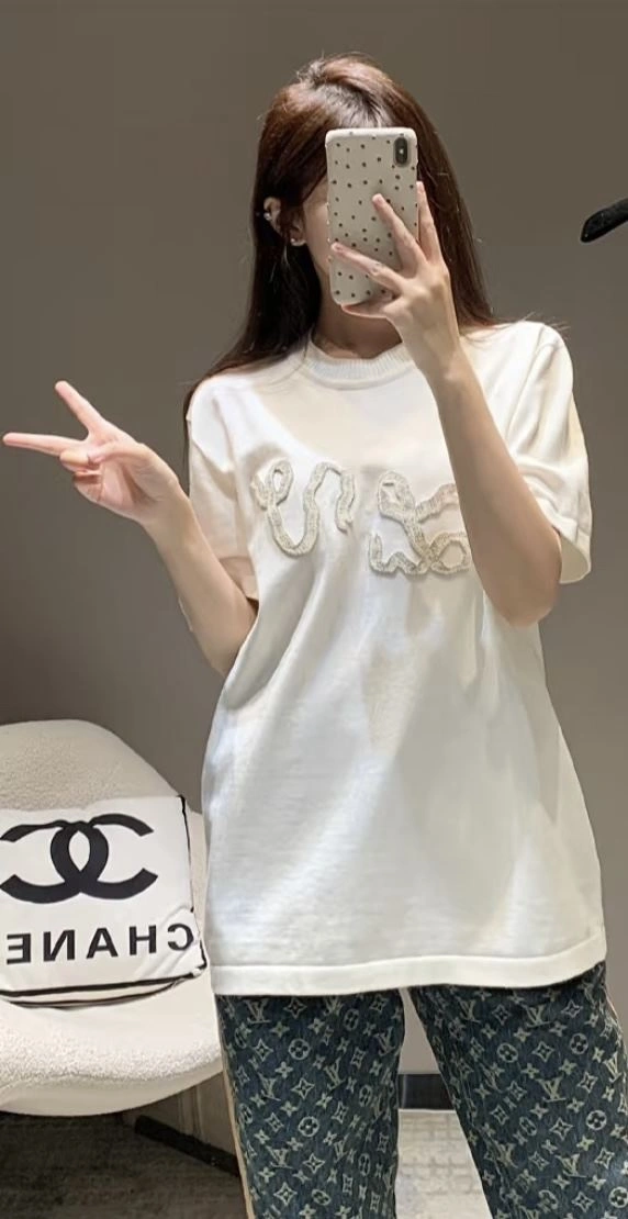 Factory-made Louis Vuitton T-Shirts
