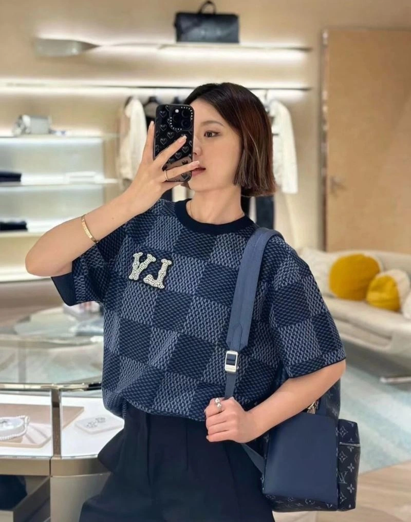 Perfect replica Louis Vuitton T-Shirts