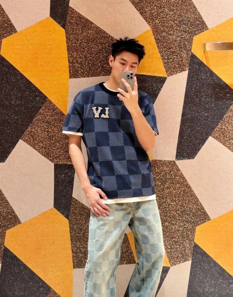 Perfect replica Louis Vuitton T-Shirts