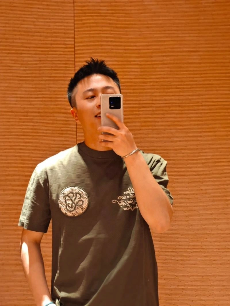 Top mirror Louis Vuitton T-Shirts
