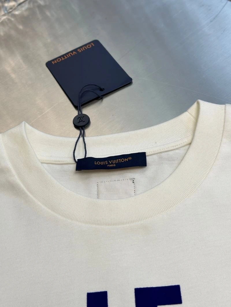 Bargain Louis Vuitton T-Shirts