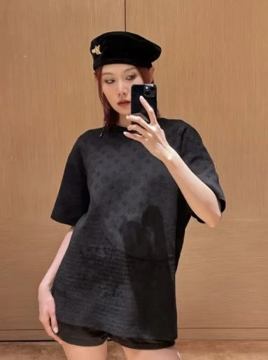 Legit Louis Vuitton T-Shirts