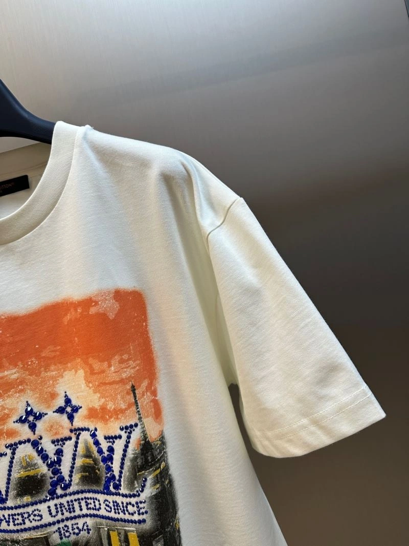 Bargain Louis Vuitton T-Shirts