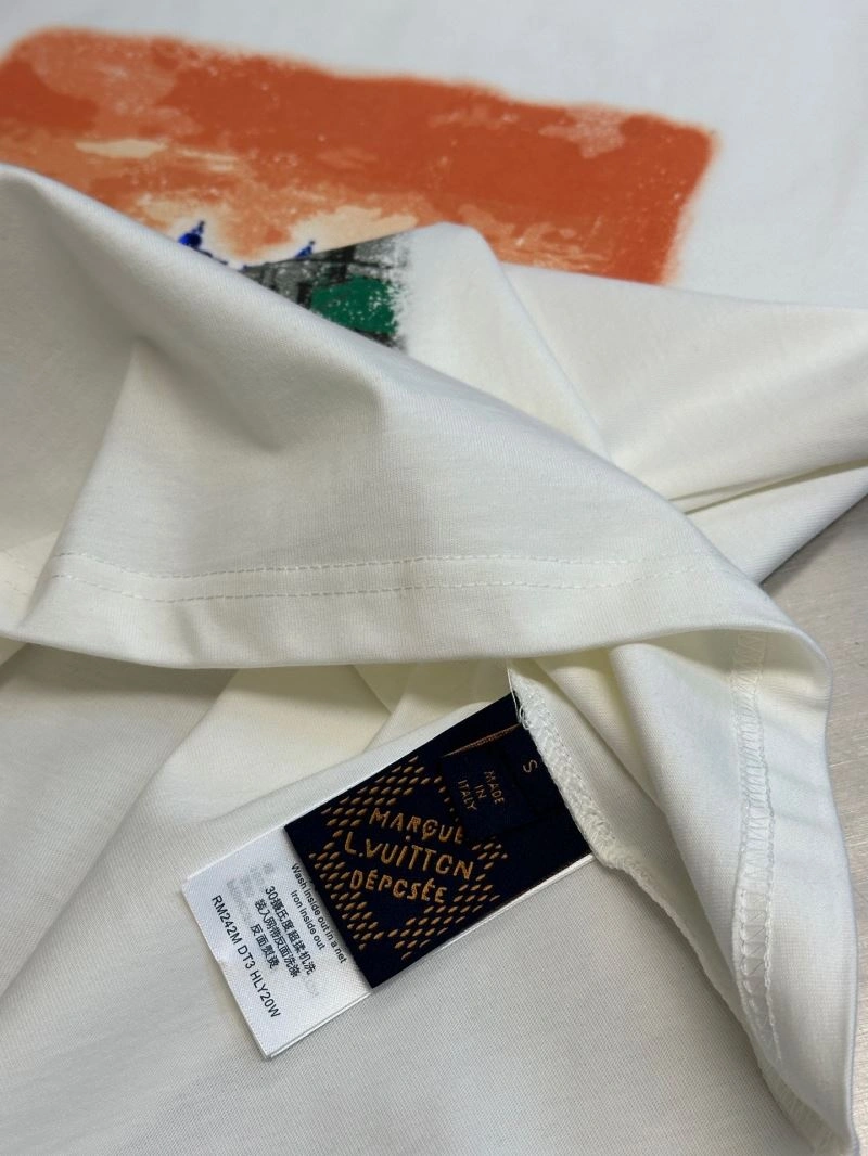 Bargain Louis Vuitton T-Shirts
