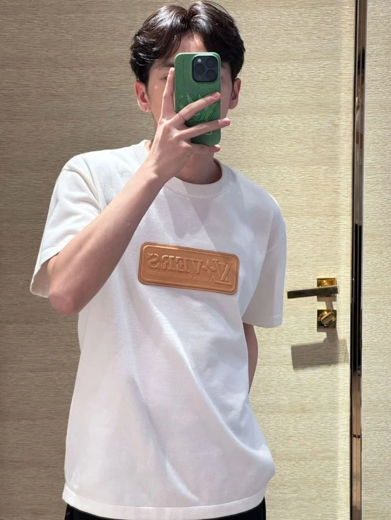 Reasonably priced Louis Vuitton T-Shirts