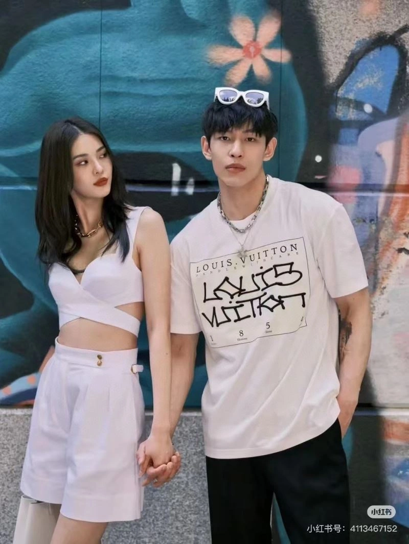 Reasonably priced Louis Vuitton T-Shirts