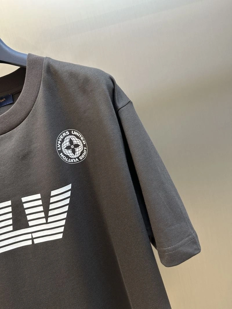 Low-cost Louis Vuitton T-Shirts