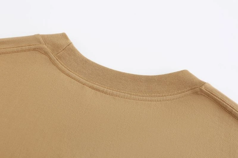 Accurate model Louis Vuitton T-Shirts