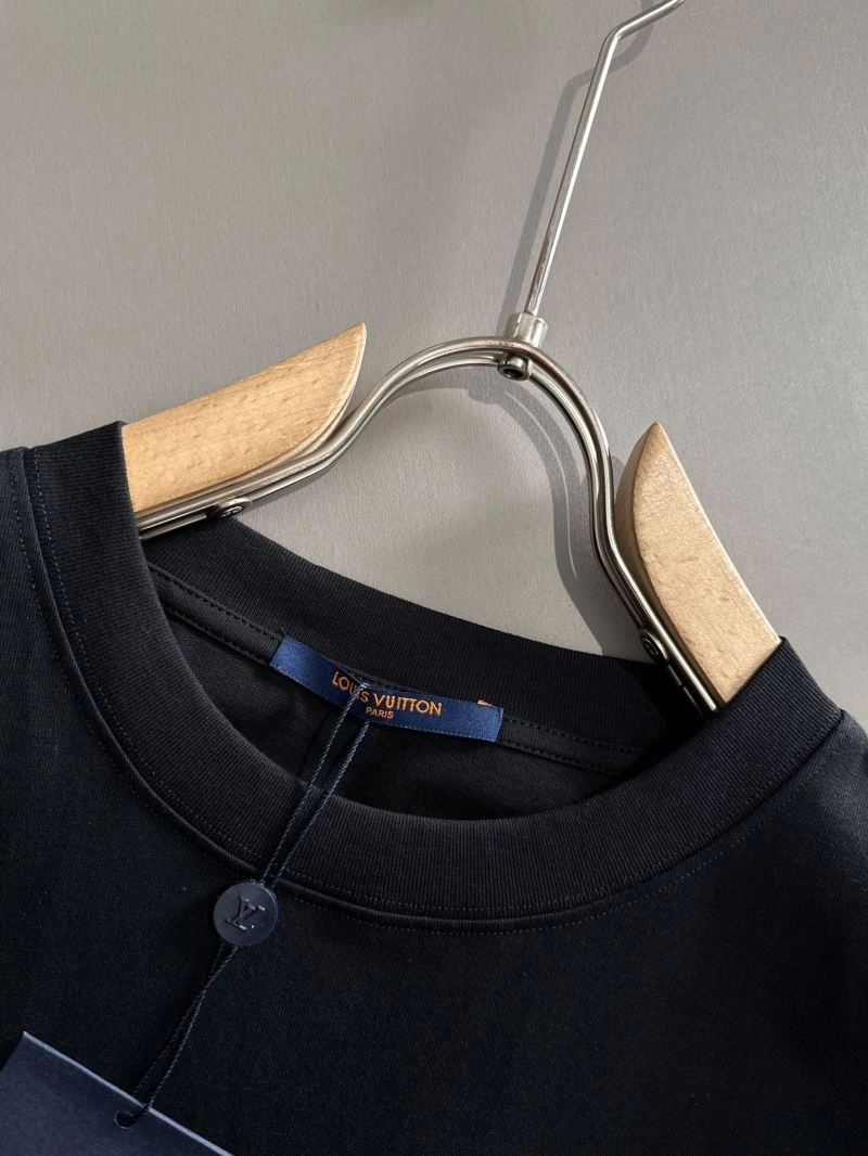 High fidelity Louis Vuitton T-Shirts