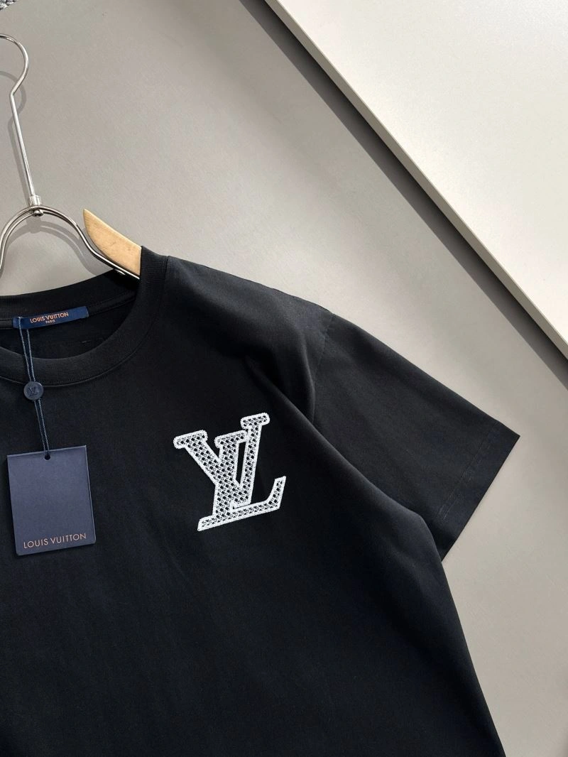 High fidelity Louis Vuitton T-Shirts