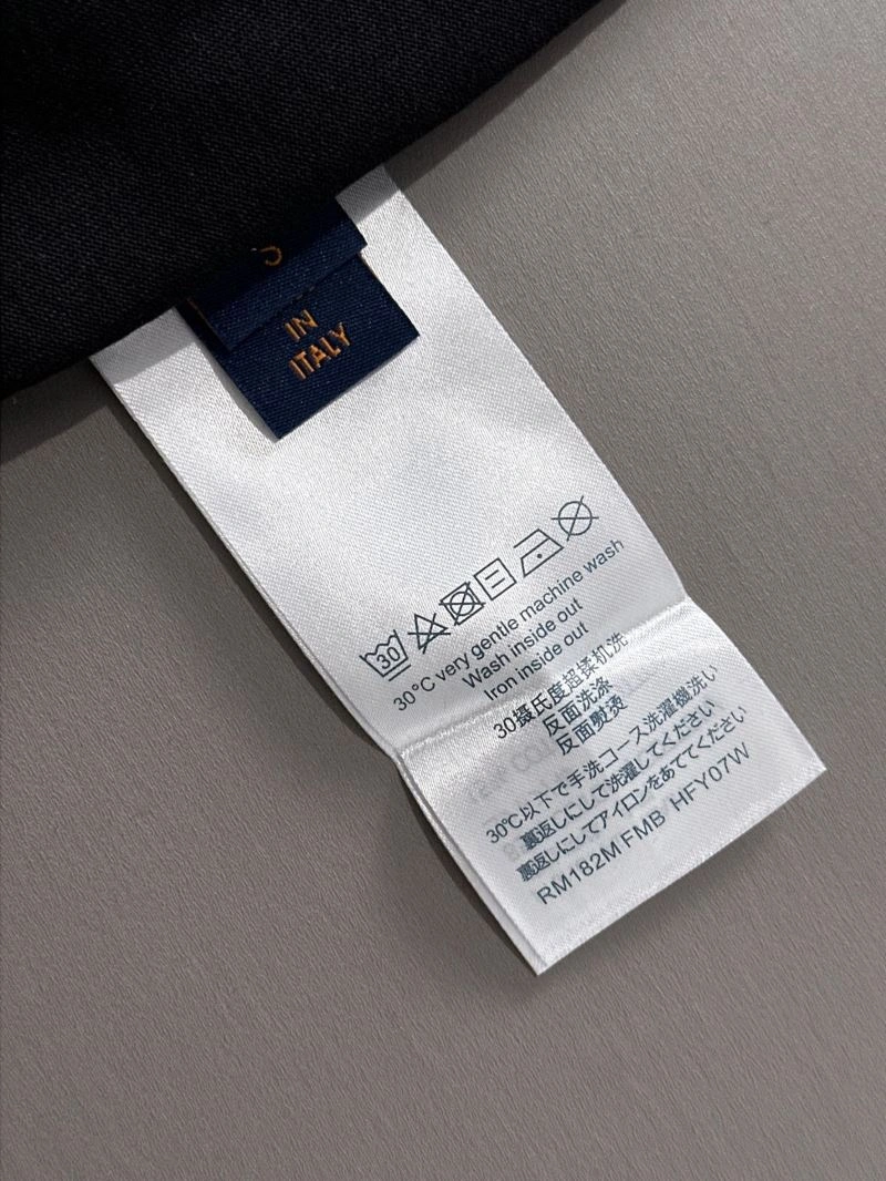 Discounted Louis Vuitton T-Shirts