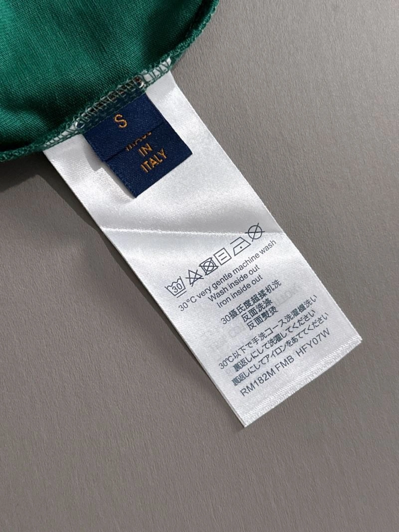 Bargain Louis Vuitton T-Shirts