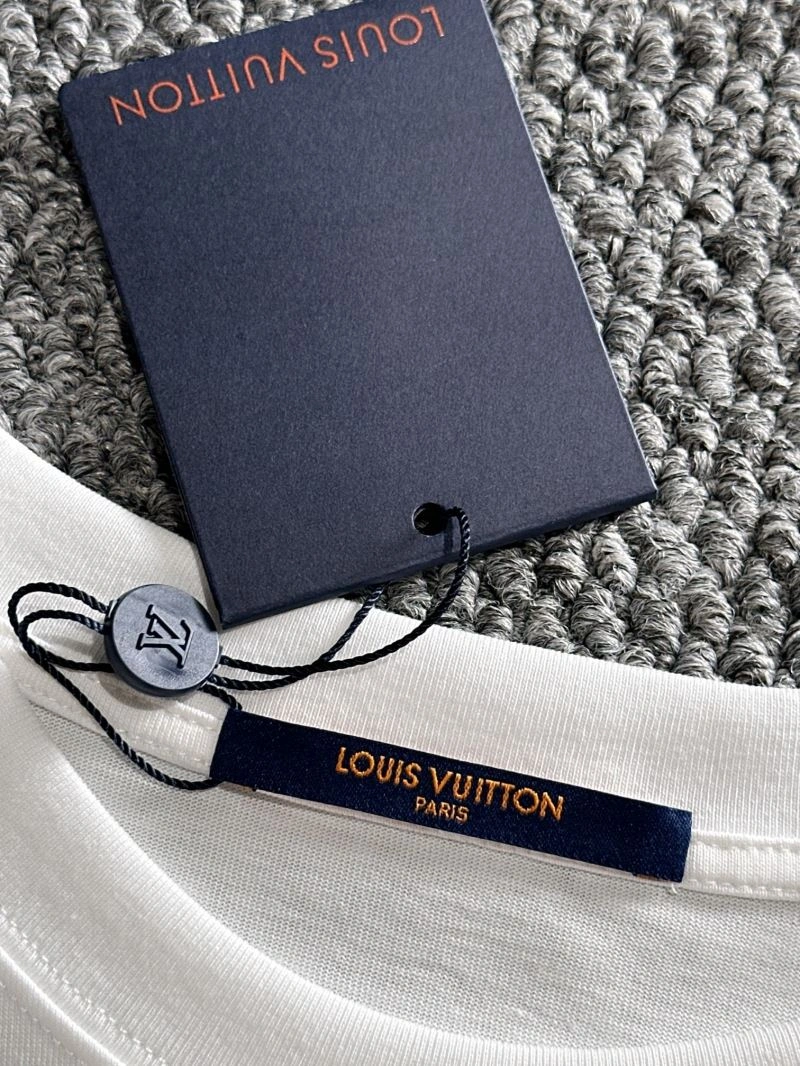 Top match Louis Vuitton T-Shirts