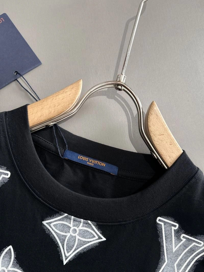High fidelity Louis Vuitton T-Shirts