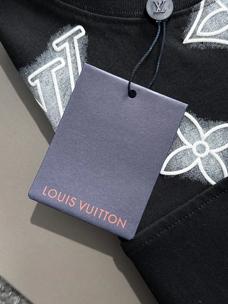 High fidelity Louis Vuitton T-Shirts
