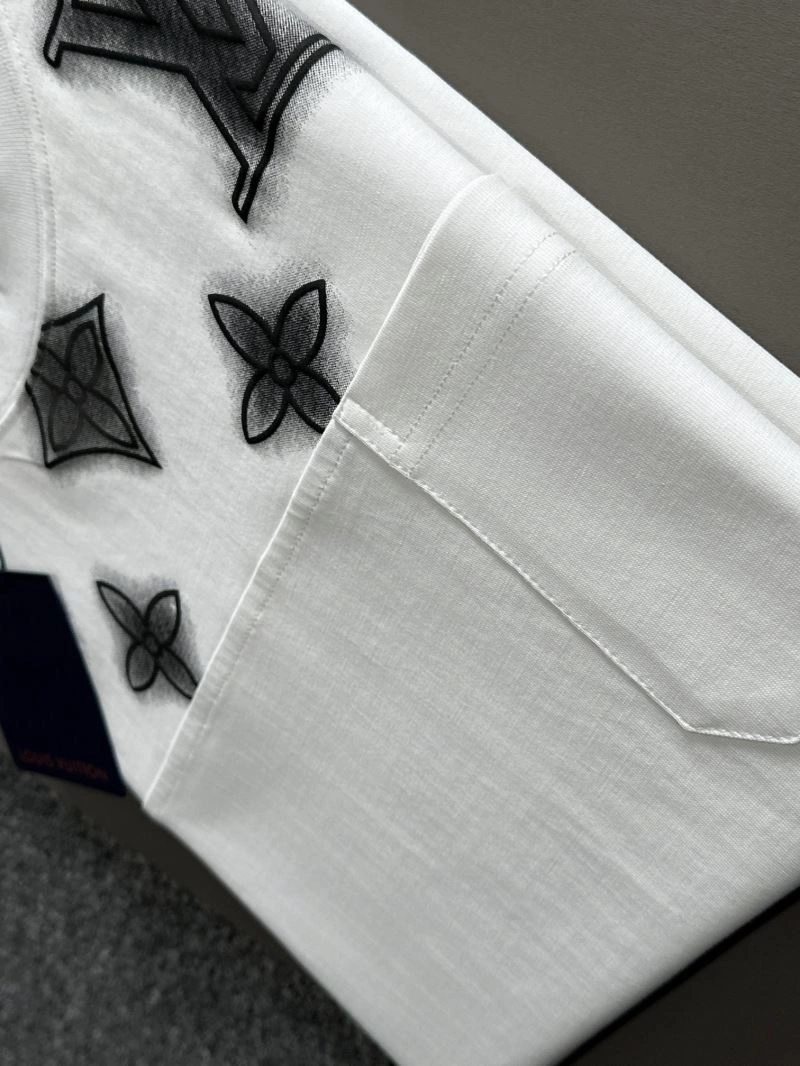 Cut-rate Louis Vuitton T-Shirts
