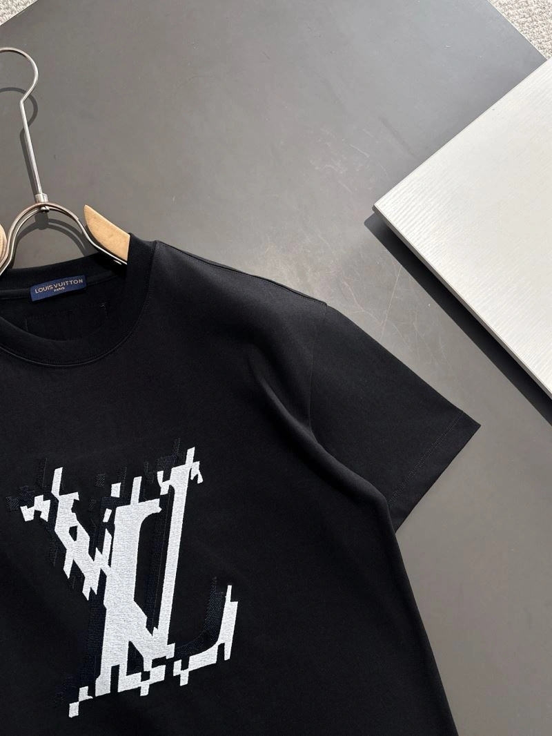 Perfect replica Louis Vuitton T-Shirts