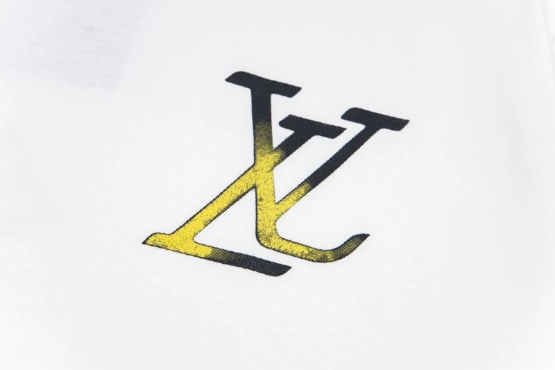 Bargain Louis Vuitton T-Shirts